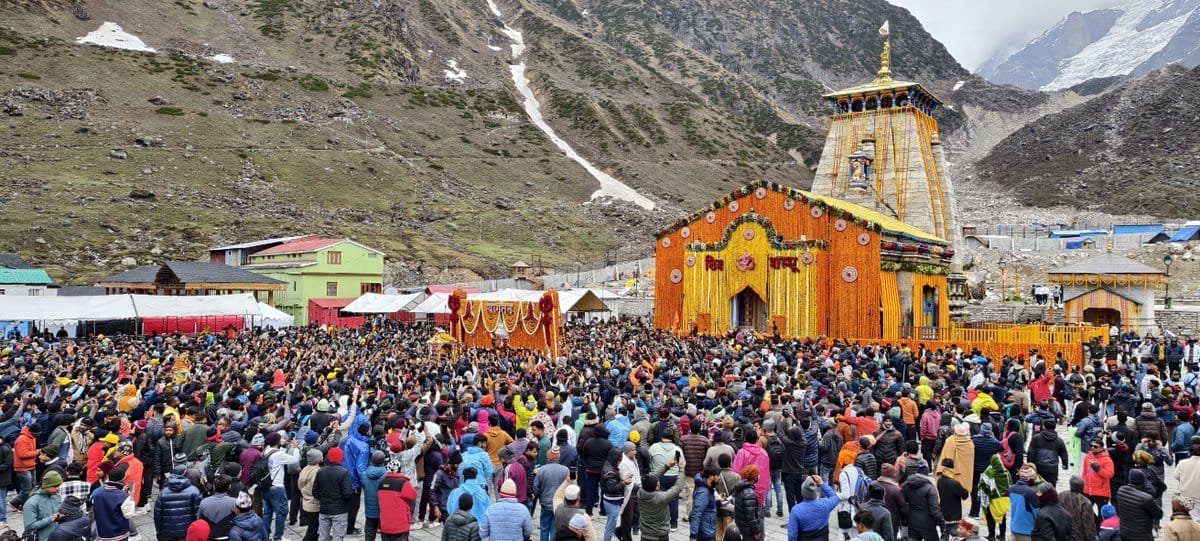 श्री बाबा केदारनाथ की पंचमुखी डोली पहुंची Kedarnath Dham - Youth India News